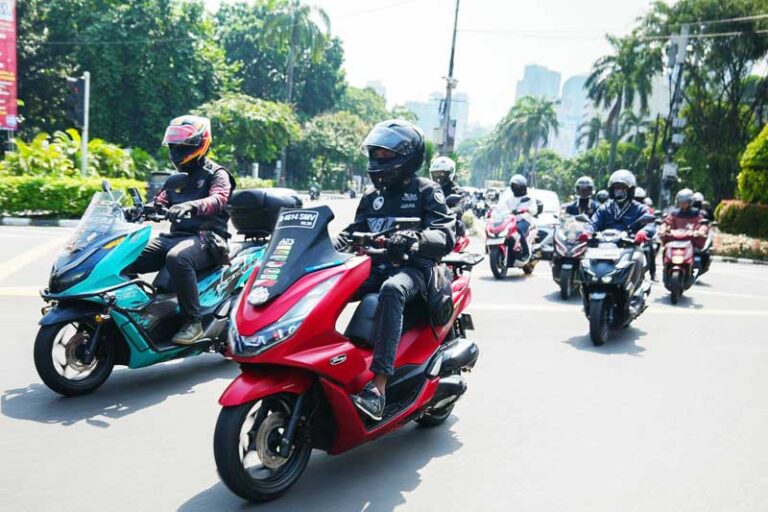 RSV Store Gelar Riding Experience Berkolaborasi dengan Kilap