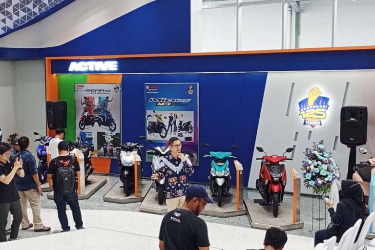 Yamaha Flagship Shop Bandung Resmi Re-Opening, Premium dan